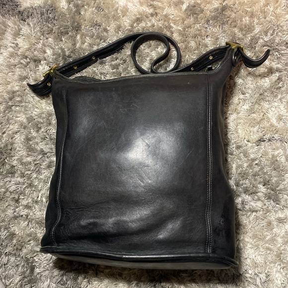 Coach | Bags | Coach Vintage Slim Duffle Sac Bag Black Costa Rica ...